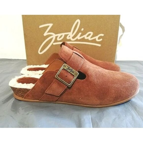 Zodiac | Shoes | Zodiac Womens Maui Saddle Suede Mule Cozy Clog Sandals ...